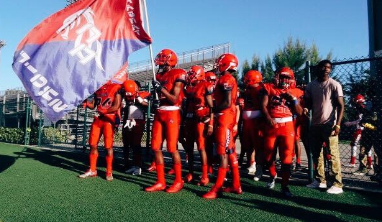 Champagnat Pulls Away From Hialeah, Lions Win 35-12 - Football Hotbed