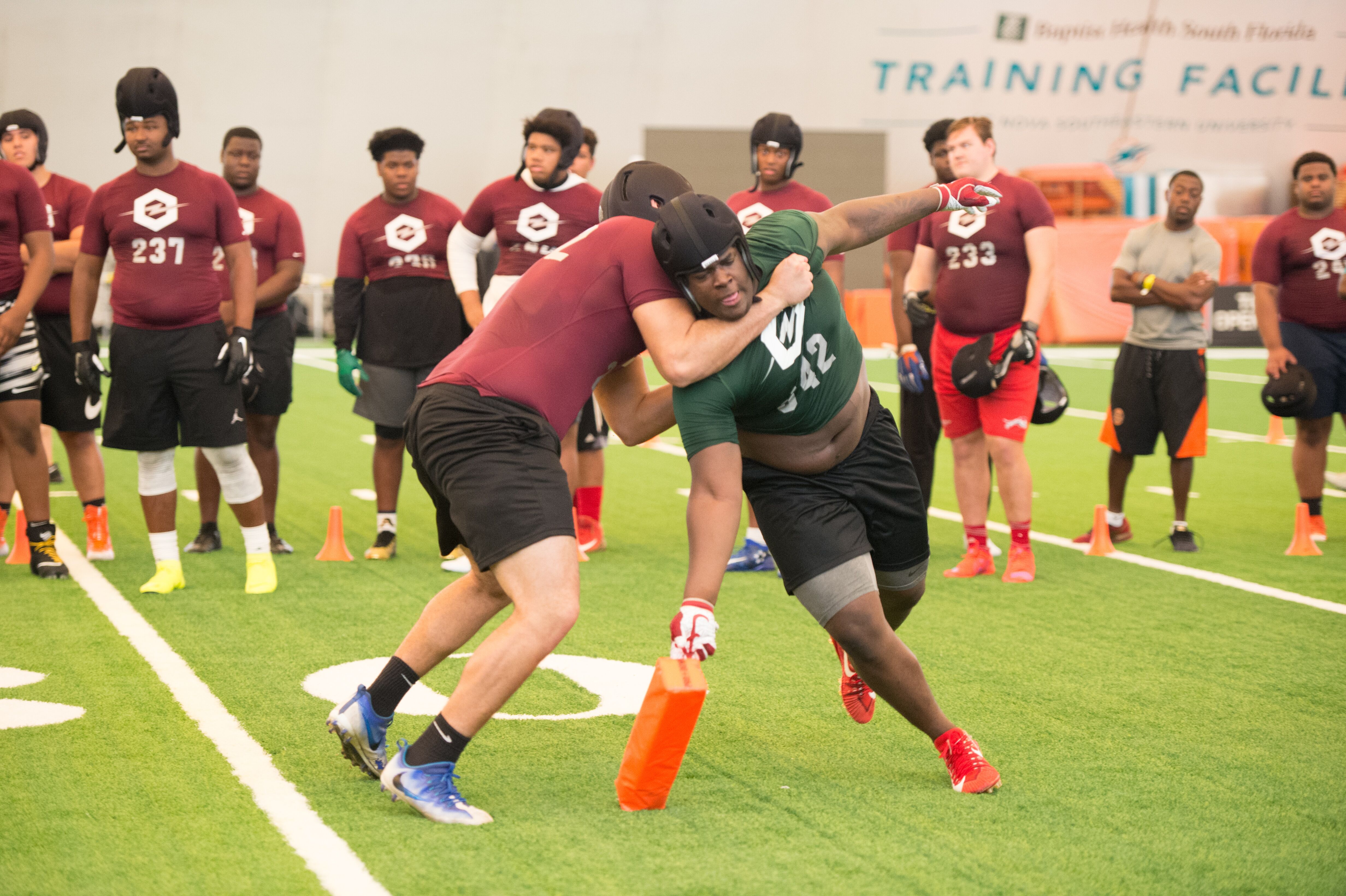 Huge Florida Linemen Bound To Have Huge Senior Seasons - Football Hotbed
