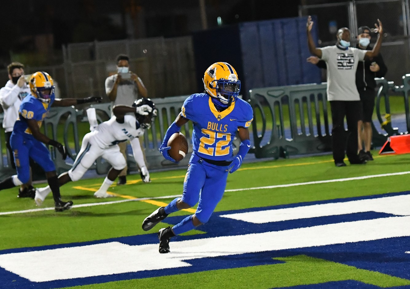 Bulls Bounce Back, Beat 8A State Title Contender Miami Palmetto ...